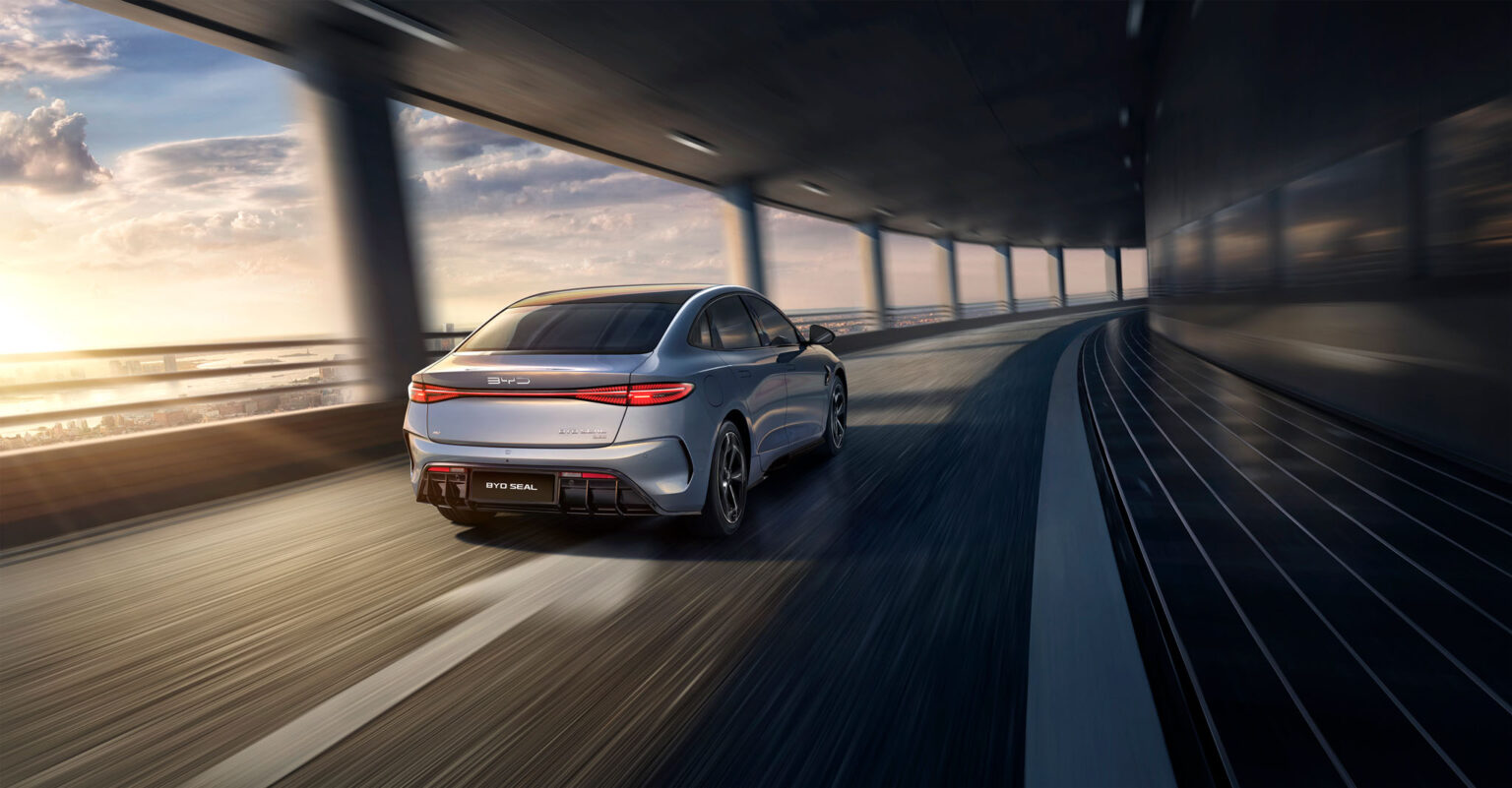 Download Wallpaper BYD Seal HD4k - BYD SRINAKARIN โชว์รูมและศูนย์บริการ BYD